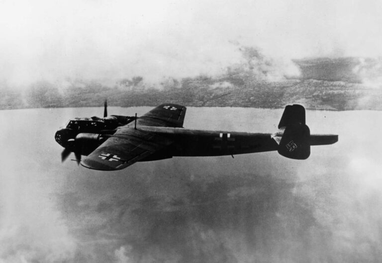Dornier Do 217 - War Wings Daily