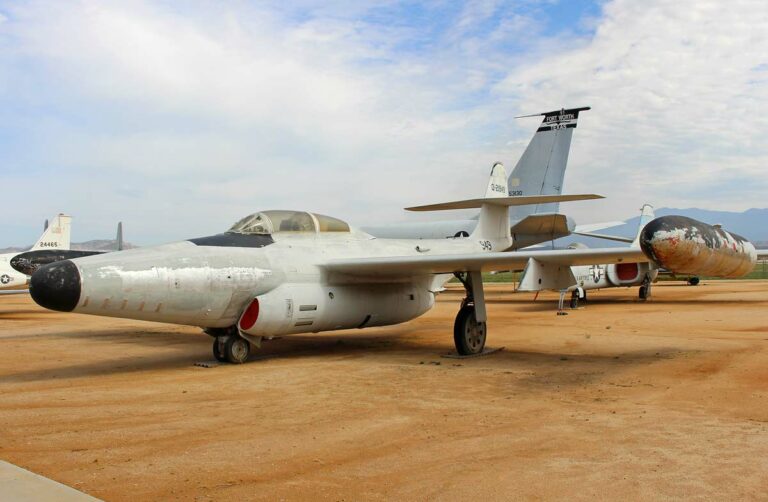 Northrop F-89 Scorpion - War Wings Daily