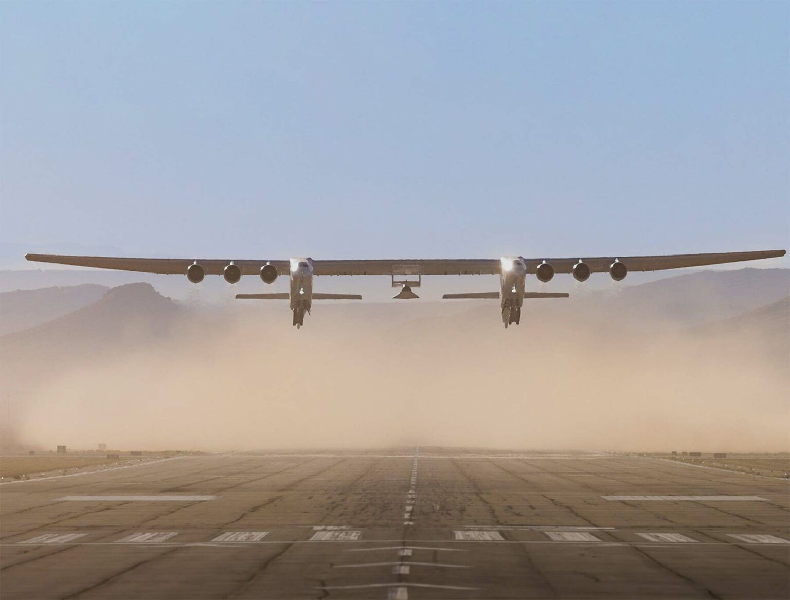 Stratolaunch: historic flight for Talon-A hypersonic vehicle - War ...