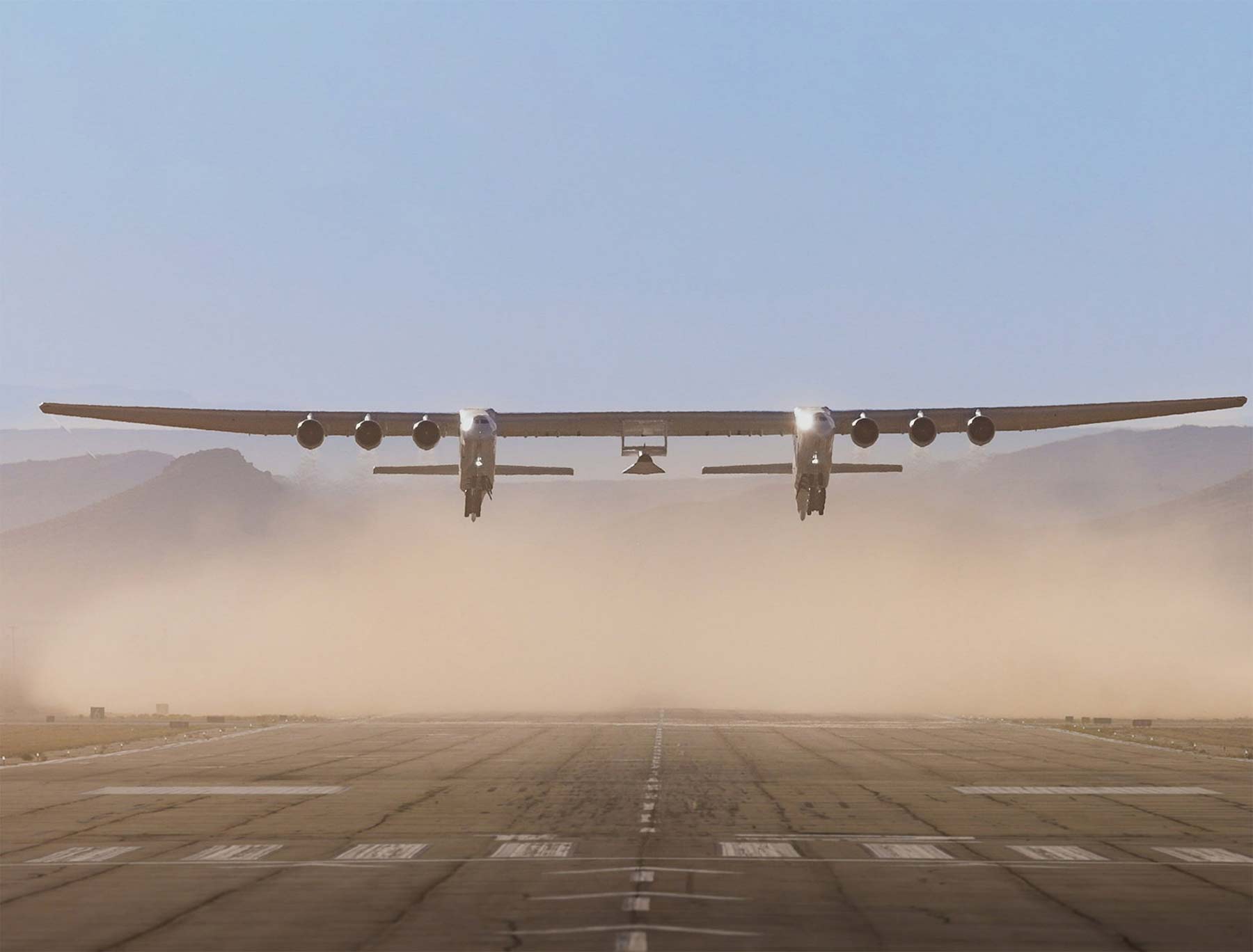 Stratolaunch: historic flight for Talon-A hypersonic vehicle - War ...