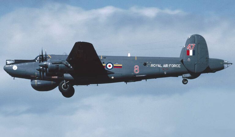 Avro Shackleton - War Wings Daily