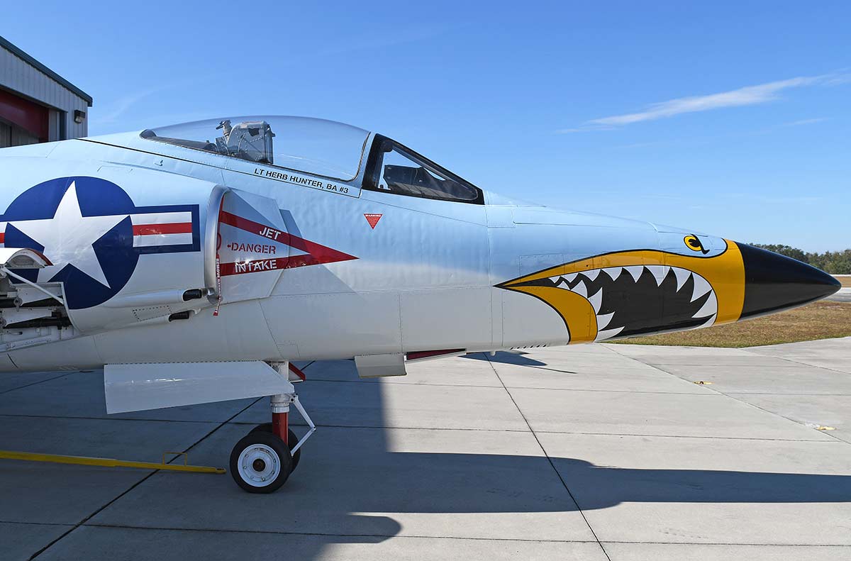 Grumman F11F / F-11 Tiger - War Wings Daily