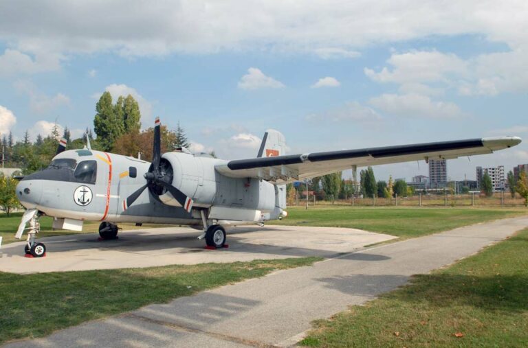 Grumman S-2 Tracker - War Wings Daily