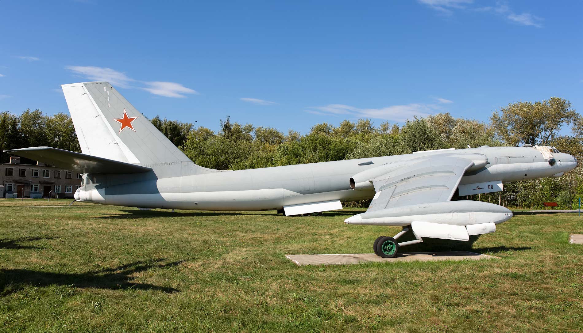 Myasishchev M-4 / 3M (Bison) - War Wings Daily