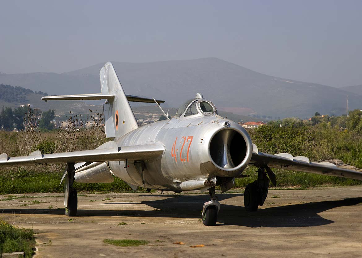 Shenyang (AVIC) J-5 (Fresco) - War Wings Daily
