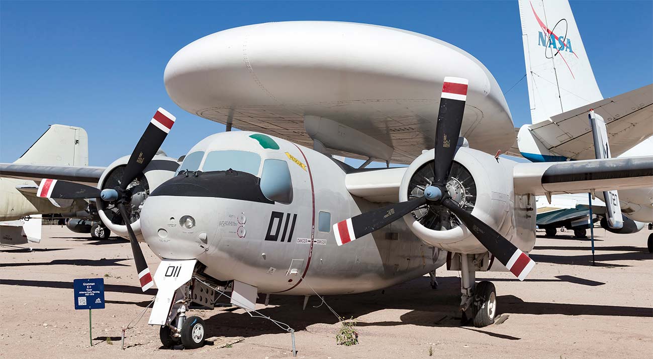 Grumman WF-2 / E-1 Tracer - War Wings Daily