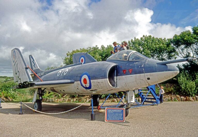 Supermarine Scimitar - War Wings Daily