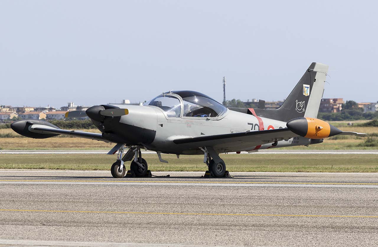 Leonardo (SIAI-Marchetti) SF.260 - War Wings Daily