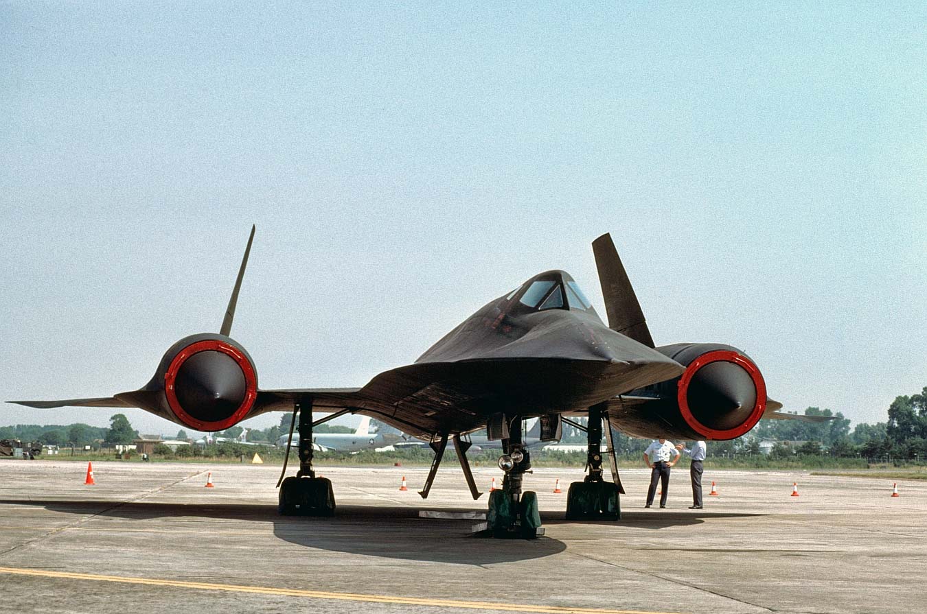 Lockheed SR-71 Blackbird - War Wings Daily