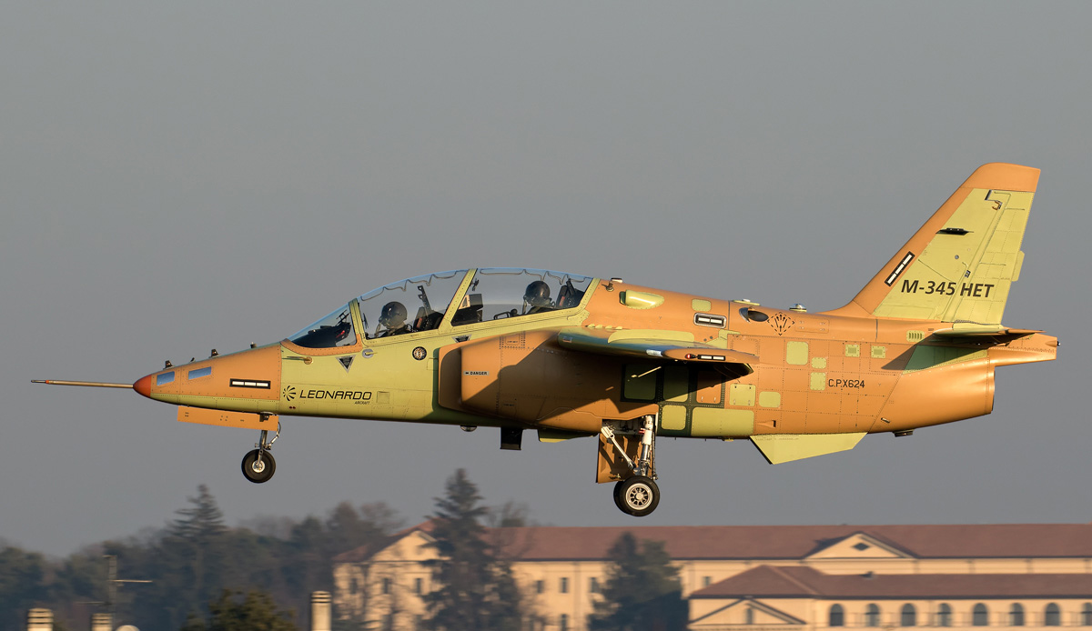 Alenia Aermacchi S-211 - War Wings Daily