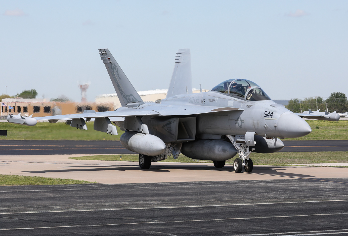 Boeing (McDonnell Douglas) F/A-18 Hornet - War Wings Daily