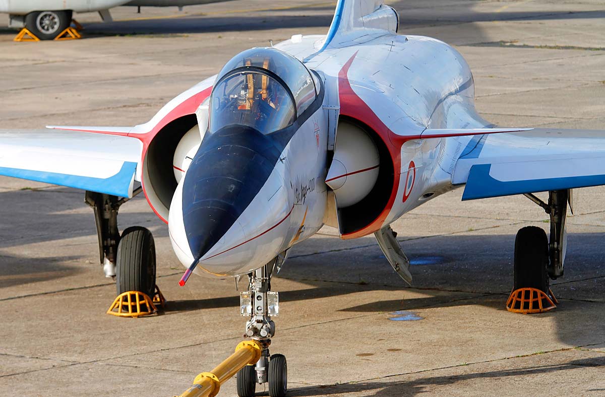 Dassault Mirage 4000 - War Wings Daily
