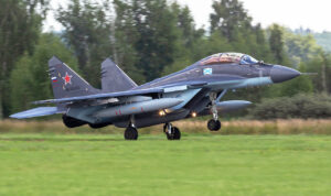 Mikoyan MiG-29 (Fulcrum) - War Wings Daily