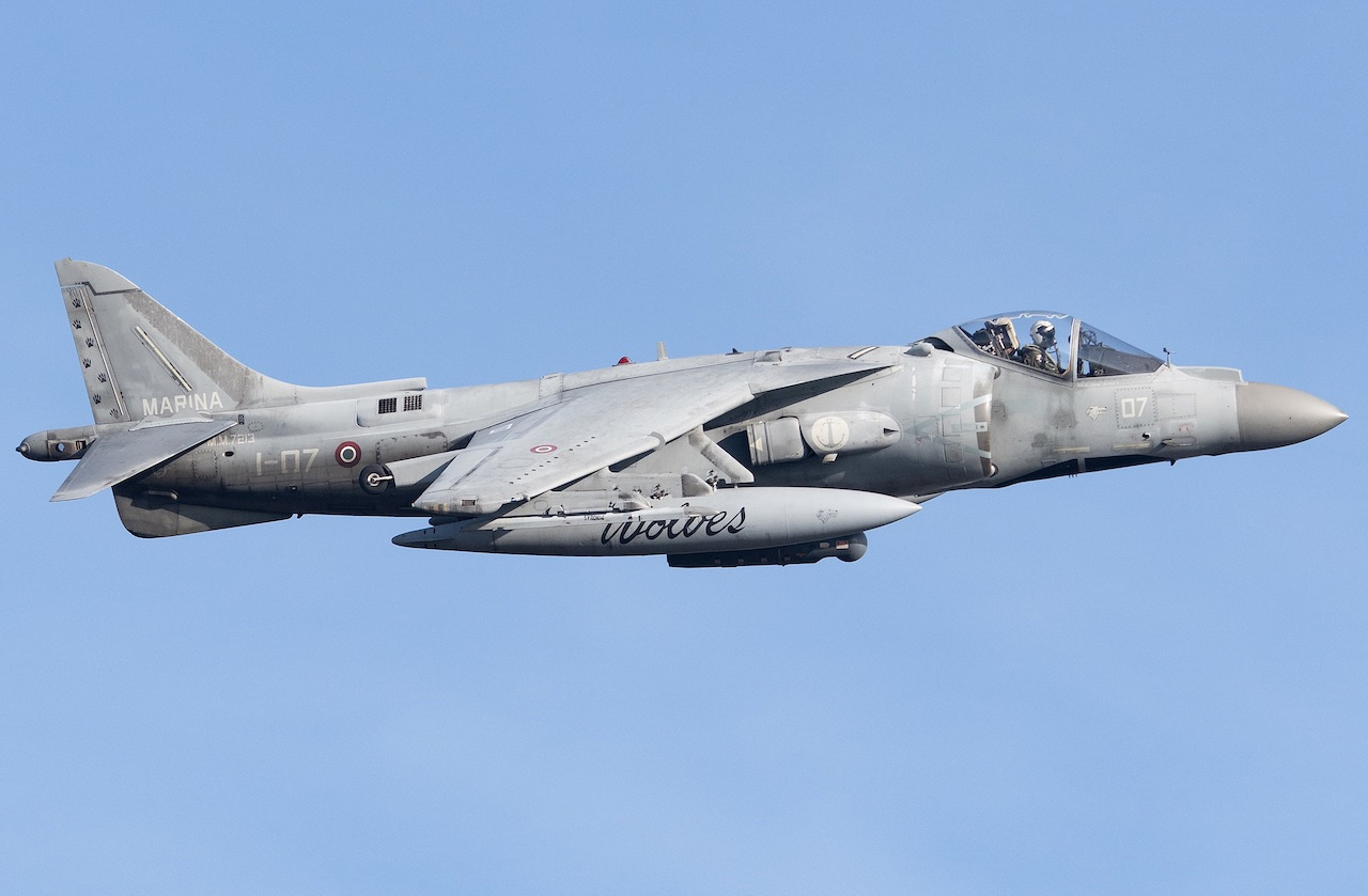 Boeing (BAe Systems / McDonnell Douglas) AV-8B Harrier II