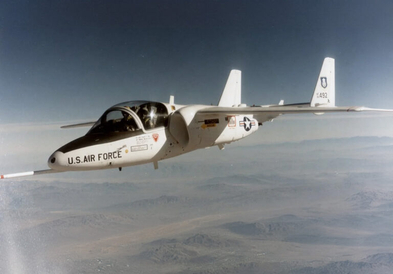 Fairchild Republic T-46 - War Wings Daily
