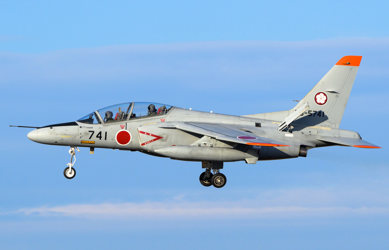 Kawasaki T-4 - War Wings Daily