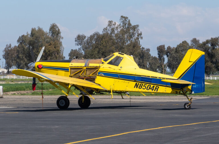 Air Tractor AT-802 - War Wings Daily