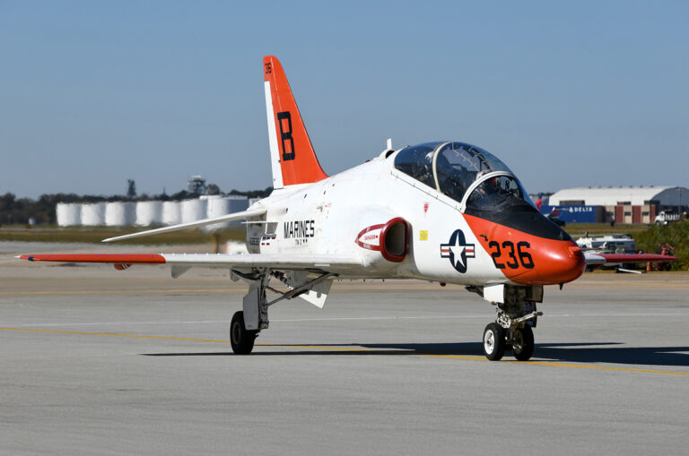Boeing (McDonnell Douglas) T-45 Goshawk - War Wings Daily