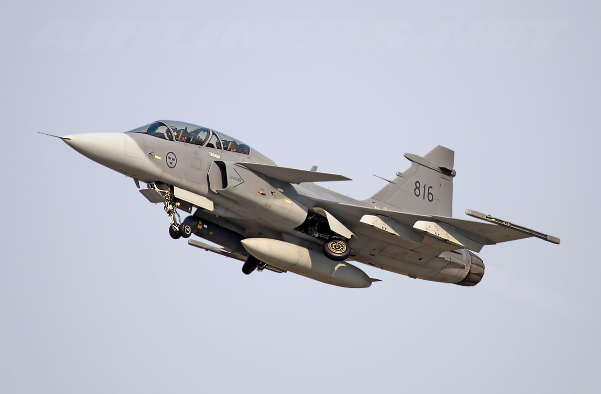 The best multi-role fighter jets in the world in 2025