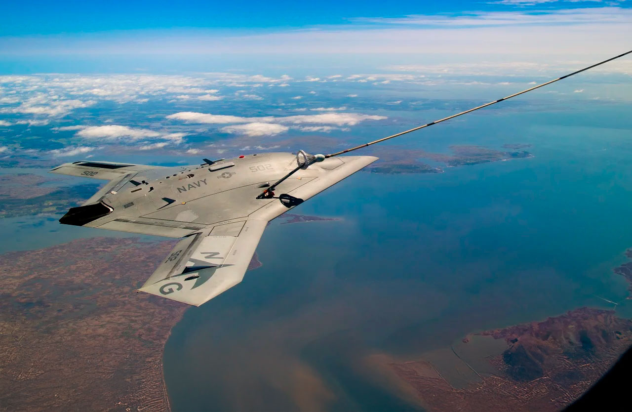 Northrop Grumman X-47B - War Wings Daily