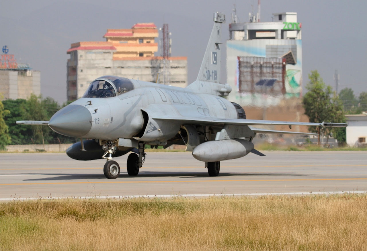PAC JF-17 Thunder - War Wings Daily