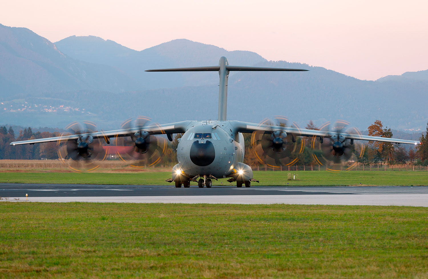 The Airbus Military A400M Atlas - War Wings Daily