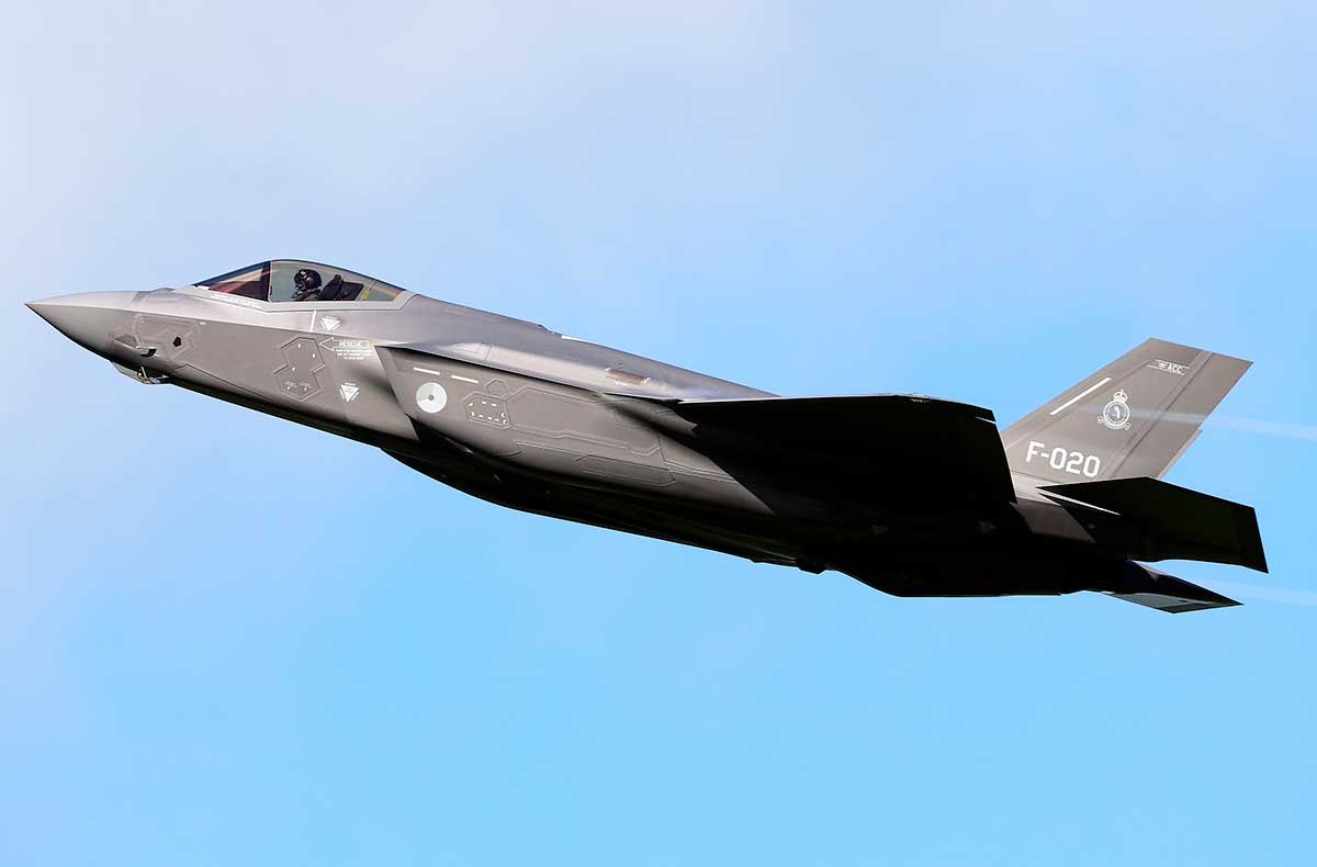 Lockheed Martin F-35 Lightning II - War Wings Daily