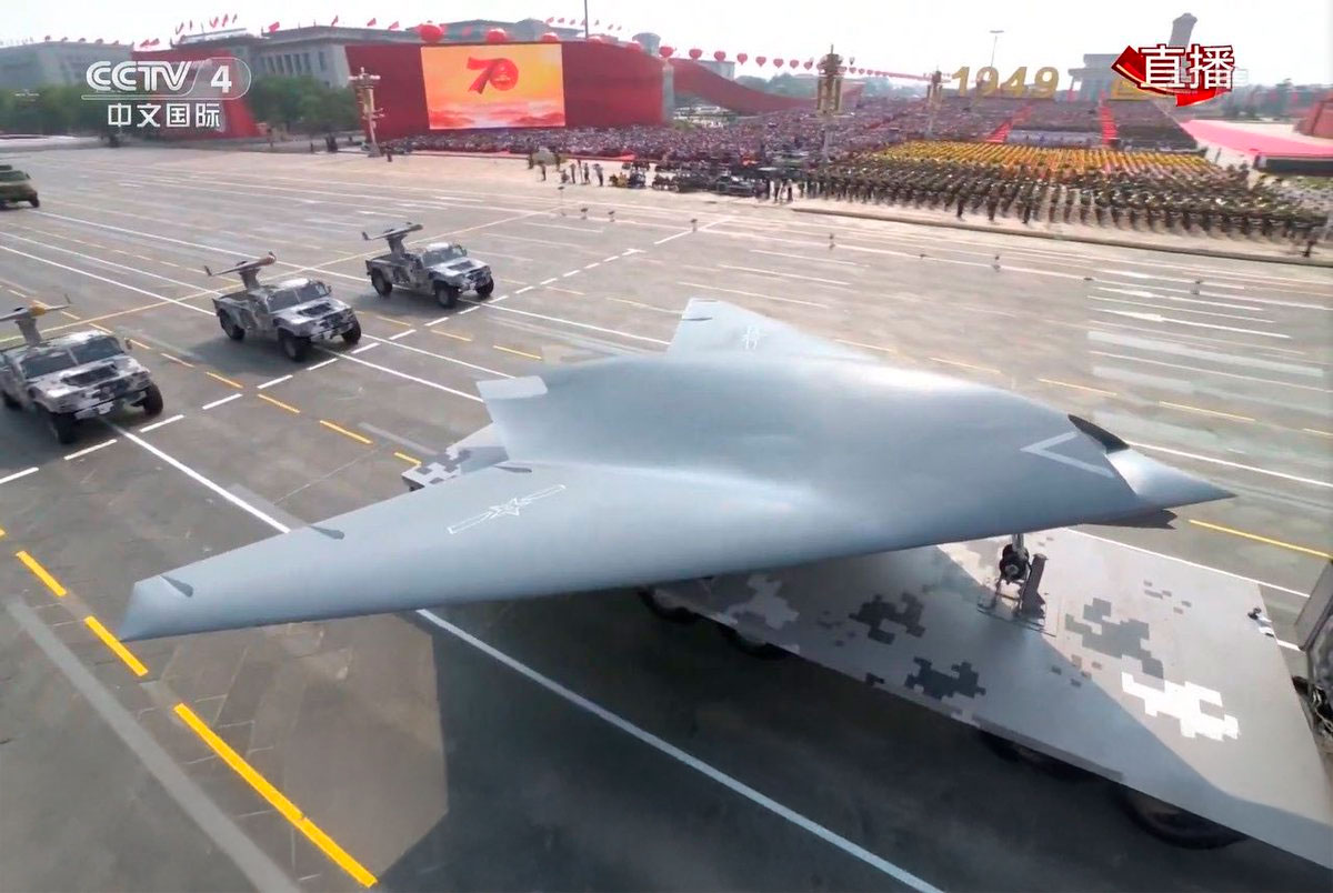 Hongdu Lijian (Sharp Sword) Stealth Unmanned Combat Air Vehicle (UCAV ...