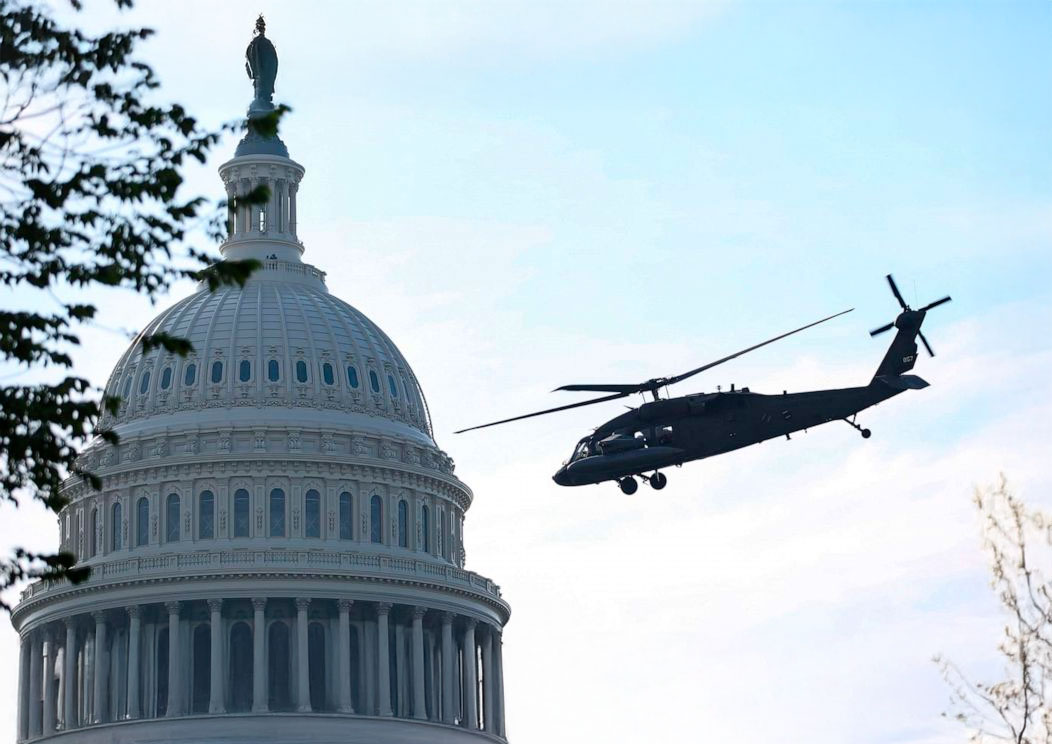 Air collision in Washington D.C.: the complexity of airspace