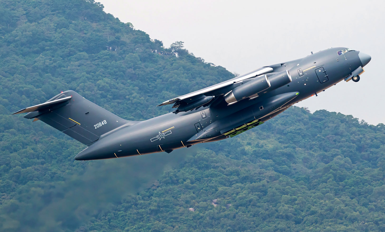 Six Chinese Y-20 aircraft in Egypt: a discreet military operation that raises questions