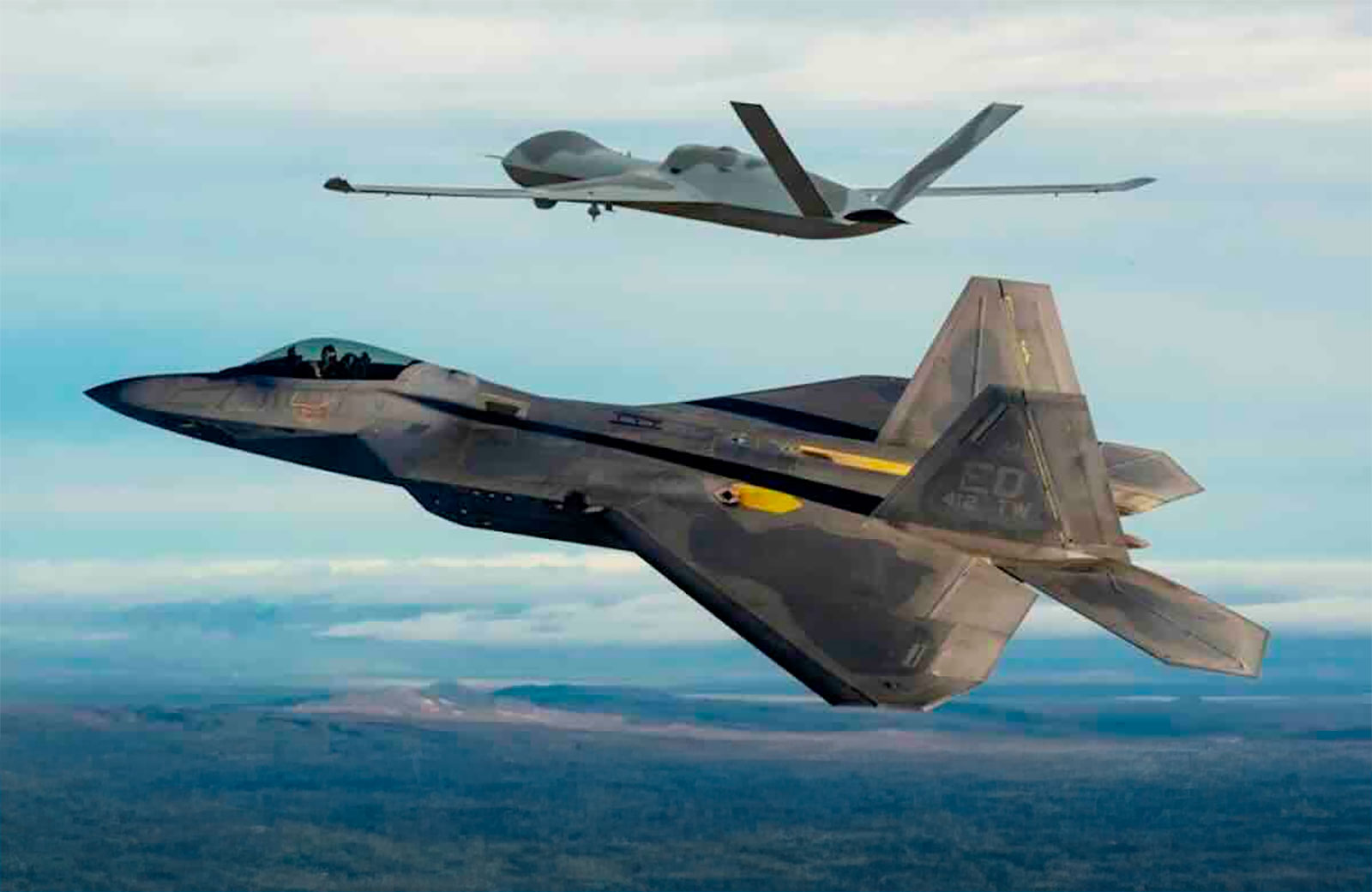 In Nevada, an F-22 pilots an MQ-20 drone for the first time